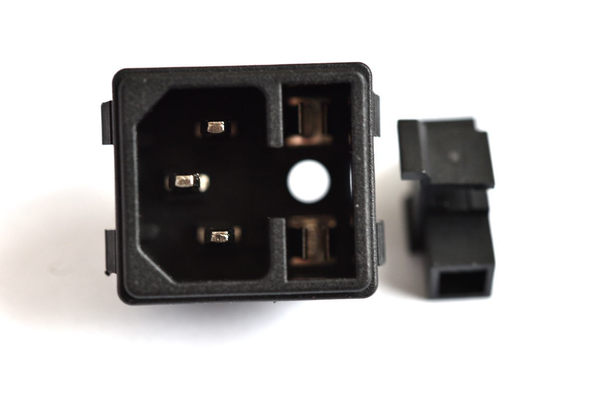 AC-02 AC Female Power Outlet Socket Plug Adapter - Moorland Supplies